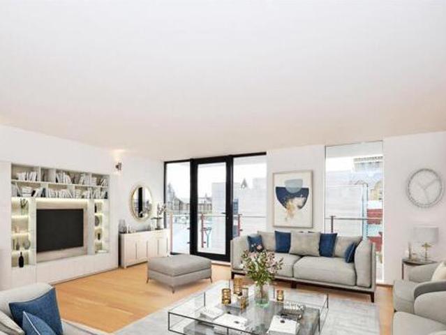2 Bedroom Flat For Sale In London