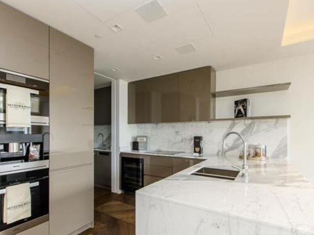2 Bedroom Flat For Sale In London Bridge, London