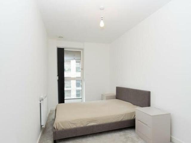 2 Bedroom Flat For Sale In London, Greater London