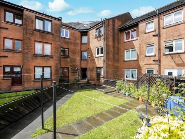 2 bedroom flat for sale in London Road, Tollcross, G32 8XF, G32