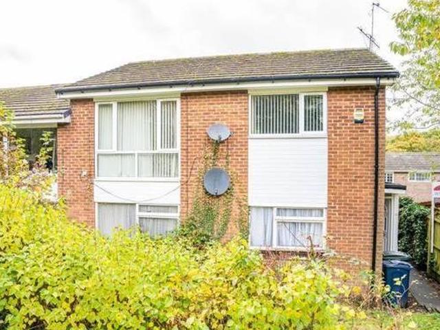 2 bedroom flat for sale in Longwood Close Sunniside Tyne Wear NE16 5QB NE16