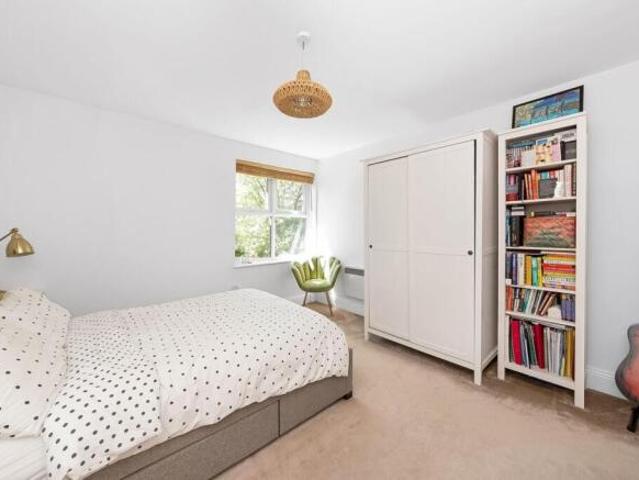 2 bedroom flat for sale in Lowther Hill, Forest Hill, London, SE23