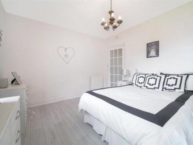 2 bedroom flat for sale in McCallum Avenue, Rutherglen, Glasgow, South Lanarkshire, G73