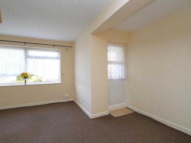 2 bedroom flat for sale in Manton Road, Hamworthy, Poole, BH15