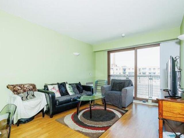2 Bedroom Flat For Sale In Manchester, Greater Manchester