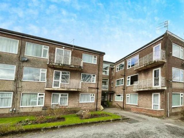 2 Bedroom Flat For Sale In Manchester, Greater Manchester