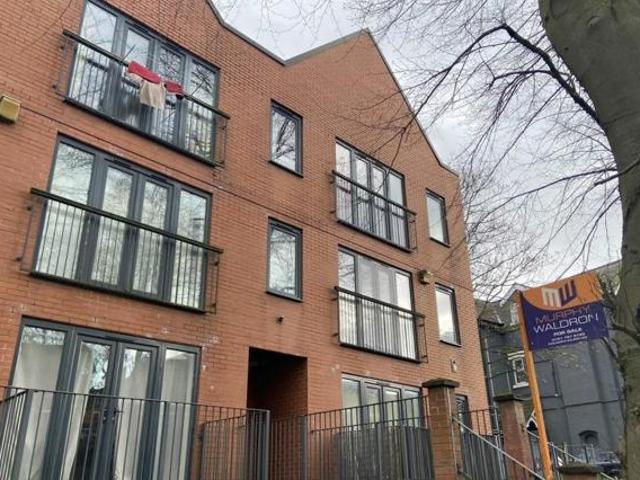 2 Bedroom Flat For Sale In Manchester, Greater Manchester