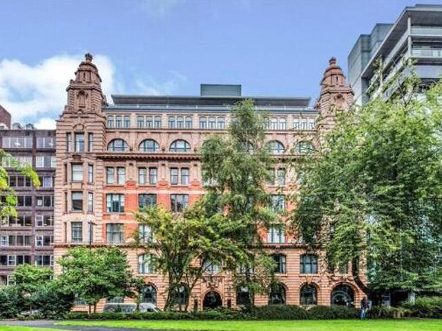 2 Bedroom Flat For Sale In Manchester, Greater Manchester