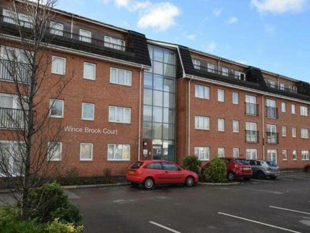 2 Bedroom Flat For Sale In Manchester, Greater Manchester