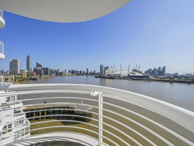 2 bedroom flat for sale in Manchester Road, E14, Docklands, London, E14