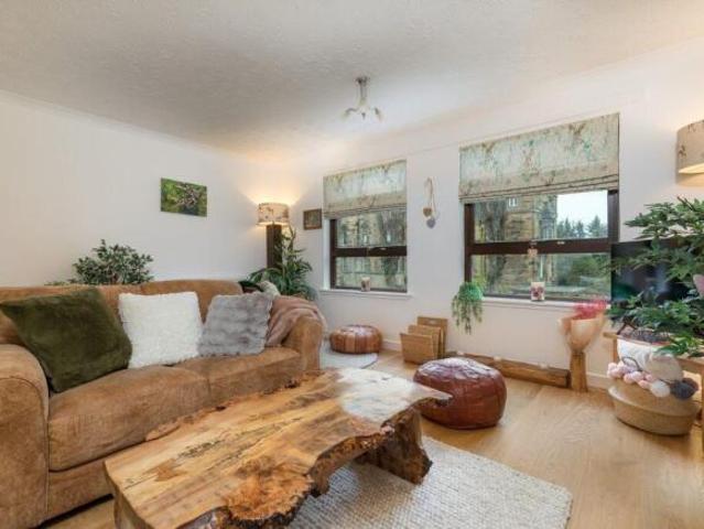 2 bedroom flat for sale in Mansionhouse Gardens, Langside, G41