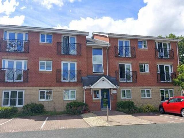 2 Bedroom Flat For Sale In Macarthur Way