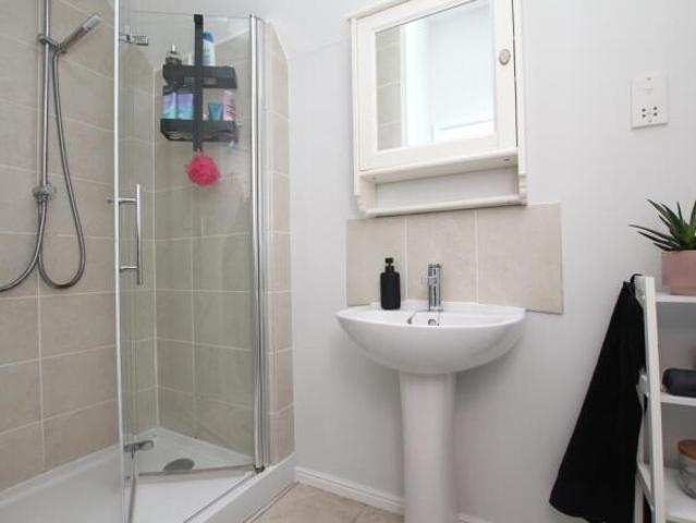 2 bedroom flat for sale in Madden Close, Lincoln, LN1