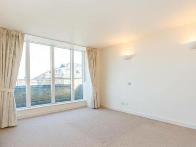 2 Bedroom Flat For Sale In Maida Vale, London