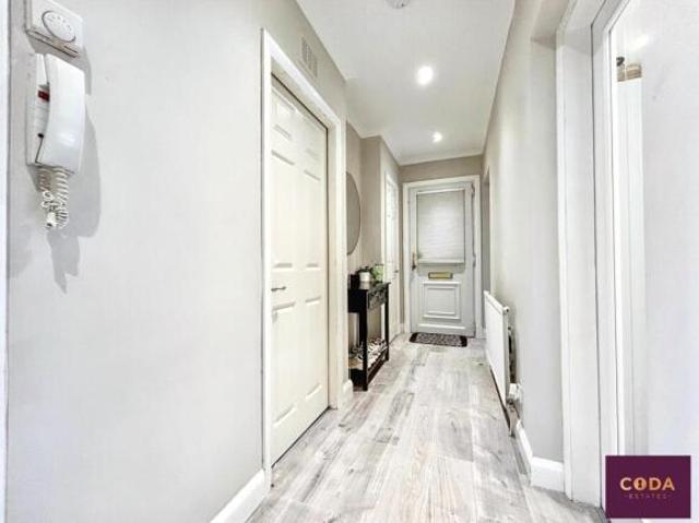 2 bedroom flat for sale in Main Street, Torrance, G64