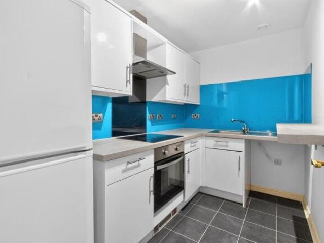 2 bedroom flat for sale in Main Street, Glasgow, G40