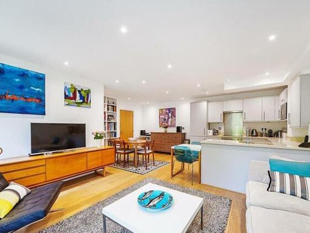 2 Bedroom Flat For Sale In Malvern Road