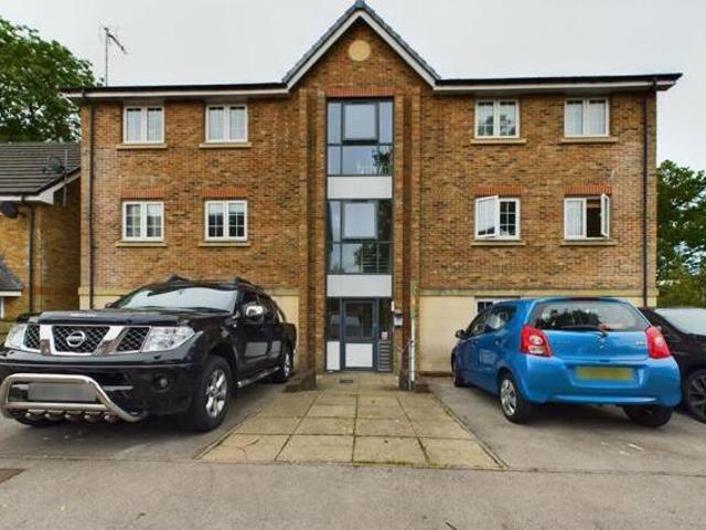 2 Bedroom Flat For Sale In Malpas