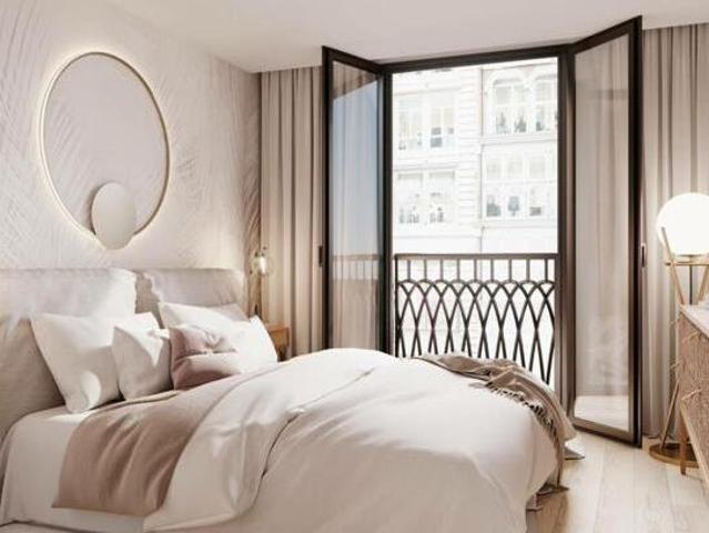 2 Bedroom Flat For Sale In Marylebone, London
