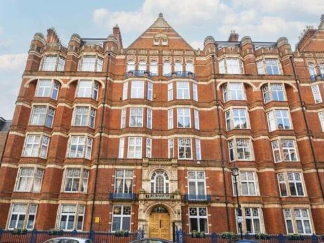 2 Bedroom Flat For Sale In Marylebone, London