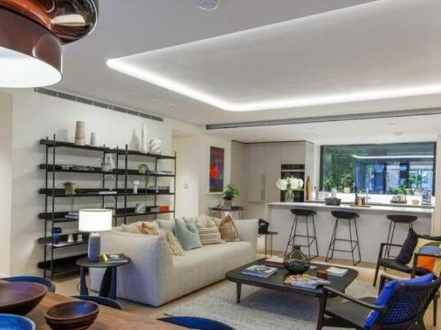 2 Bedroom Flat For Sale In Marylebone, London