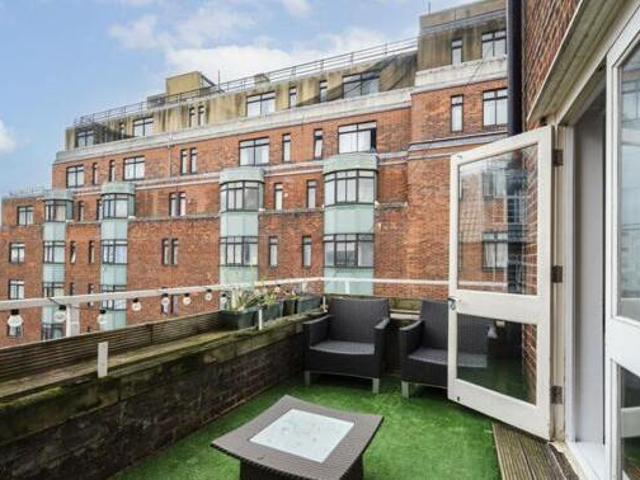 2 Bedroom Flat For Sale In Marylebone, London