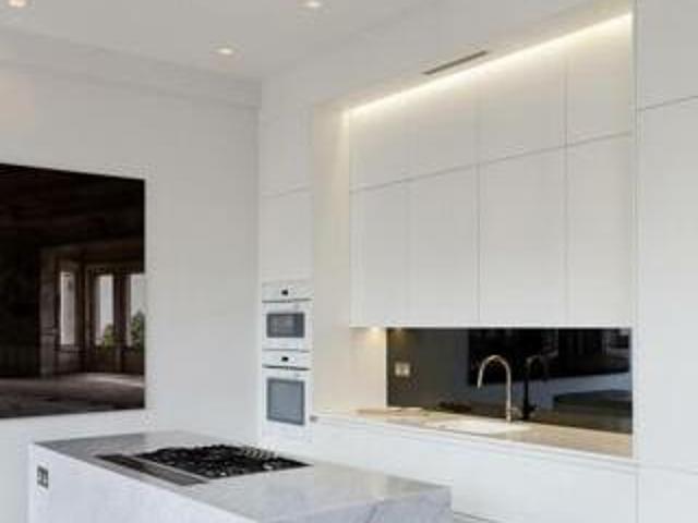2 Bedroom Flat For Sale In Marylebone, London
