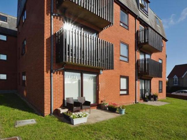 2 Bedroom Flat For Sale In Marine Parade East