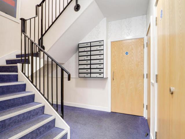2 bedroom flat for sale in Marlborough Road, St Albans, AL1
