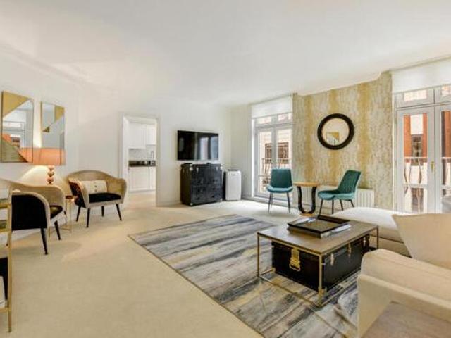 2 Bedroom Flat For Sale In Mayfair