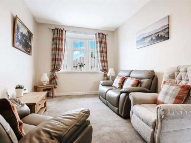 2 bedroom flat for sale in Memus Avenue, Glasgow, City, G52