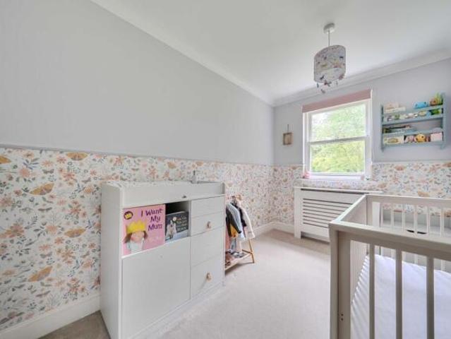 2 bedroom flat for sale in Mead Road, St. Cross Mede Mead Road, SO23