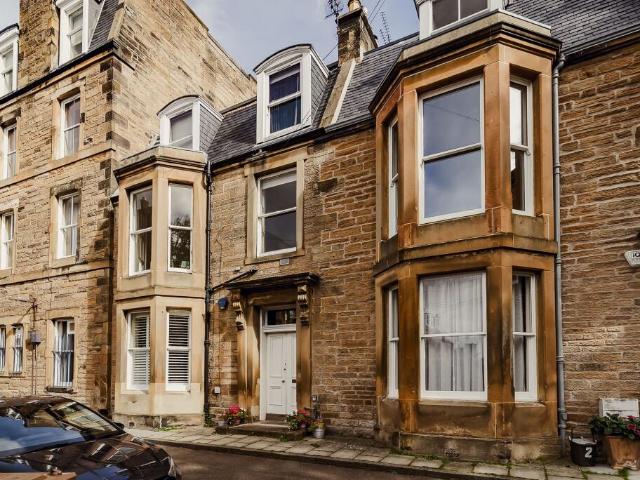 2 bedroom flat for sale in Merchiston Bank Avenue, Edinburgh, EH10