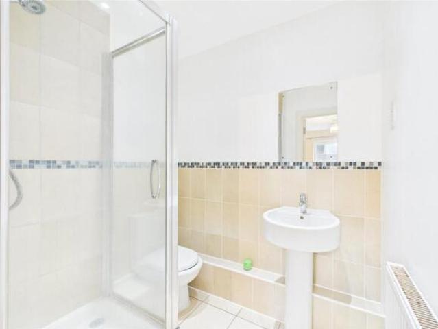 2 bedroom flat for sale in Merrick House, Reading, Berkshire, RG2