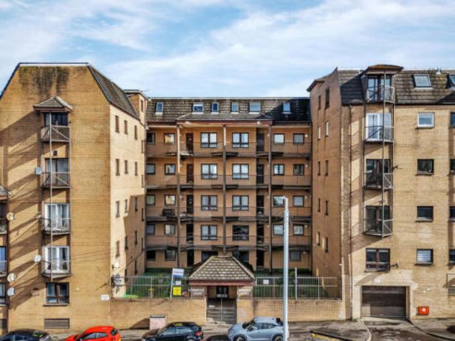 2 bedroom flat for sale in Minerva Court, Finnieston, G3