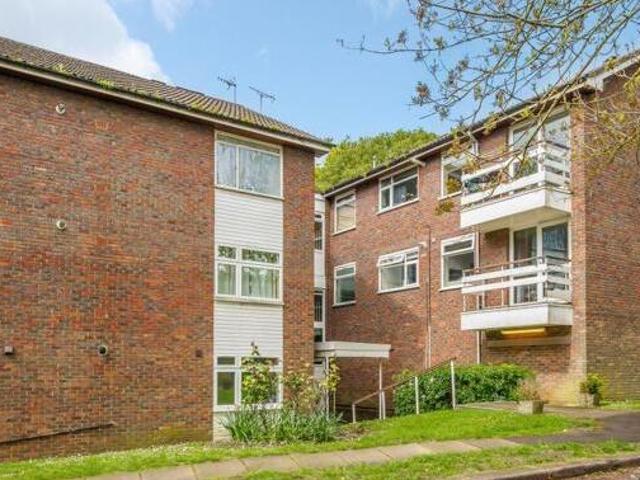 2 Bedroom Flat For Sale In Middlesex