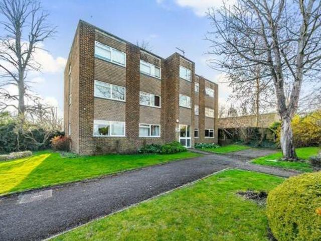 2 Bedroom Flat For Sale In Middlesex