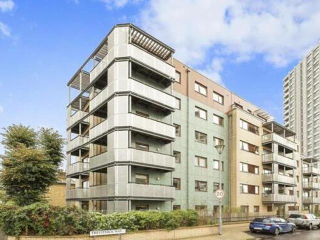 2 Bedroom Flat For Sale In Mile End, London