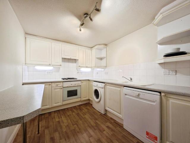 2 bedroom flat for sale in Milk Market, Newcastle upon Tyne, and Wear, NE1