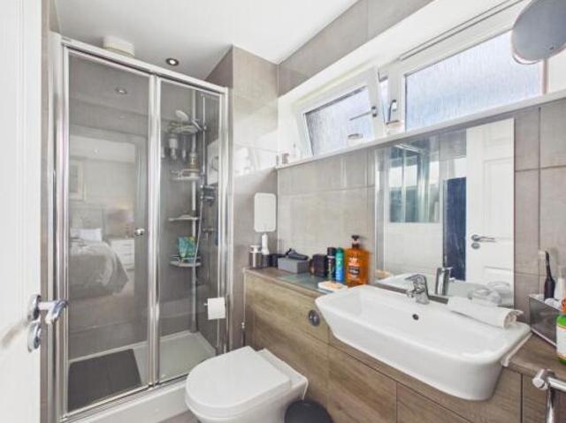 2 bedroom flat for sale in Mitchell Way, Uddingston, G71