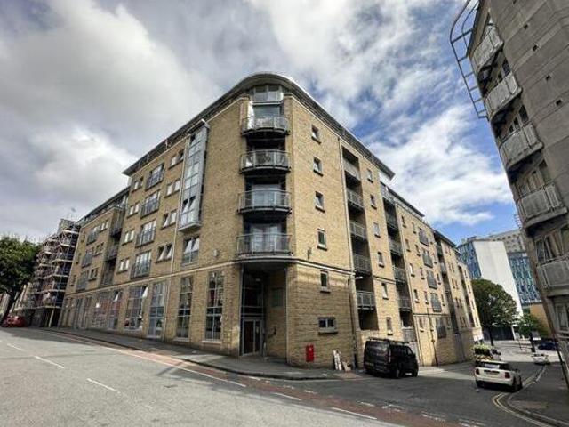 2 Bedroom Flat For Sale In Montague Street