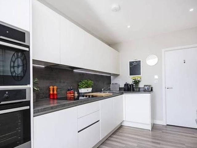 2 bedroom flat for sale in Moorhen Drive Hendon London NW9 NW9