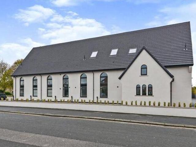 2 Bedroom Flat For Sale In Morecambe, Lancashire