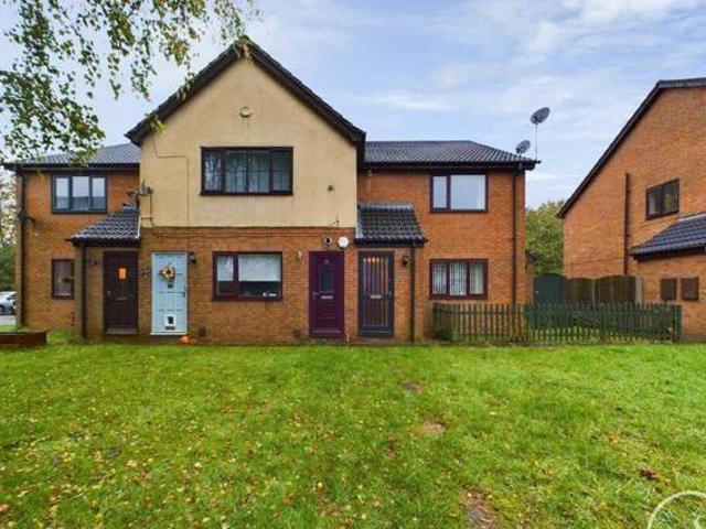 2 Bedroom Flat For Sale In Morley