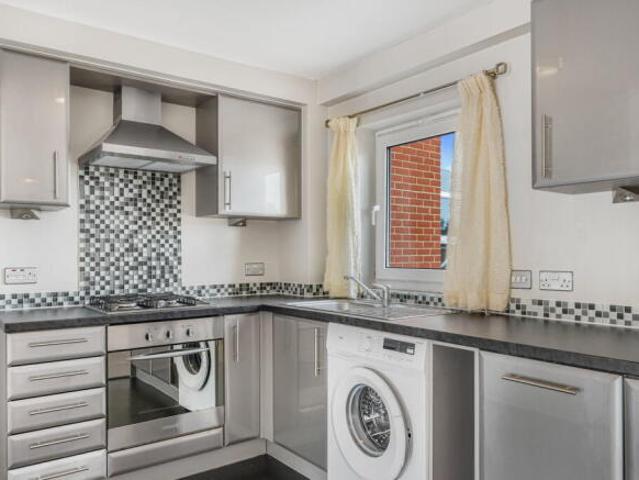 2 bedroom flat for sale in Navigation Yard, Chelmsford, CM2