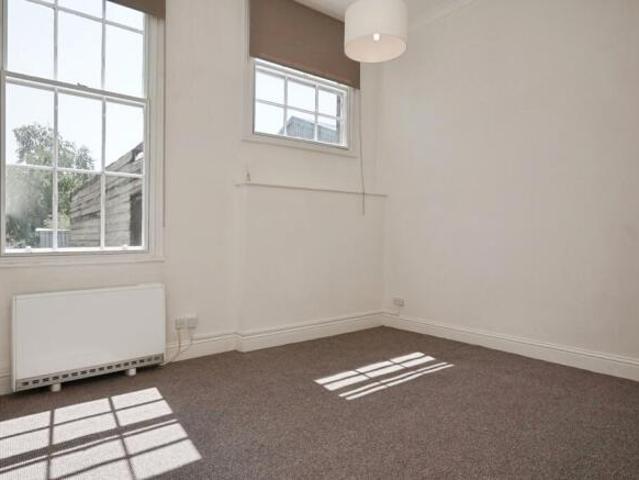 2 bedroom flat for sale in New Street, DOVER, Kent, CT17