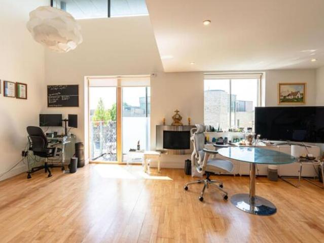 2 bedroom flat for sale in New Road, Oxford, OX1
