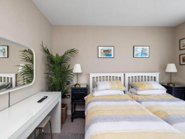 2 bedroom flat for sale in New Retort House, Harbourside, BS1