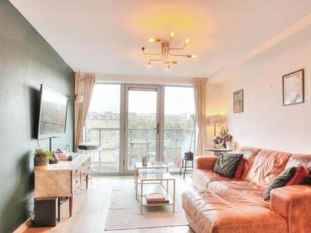 2 Bedroom Flat For Sale In Newcastle Upon Tyne, Tyne And Wear