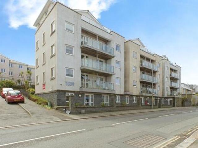 2 Bedroom Flat For Sale In Newquay, Cornwall